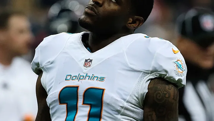 dolphins wallace